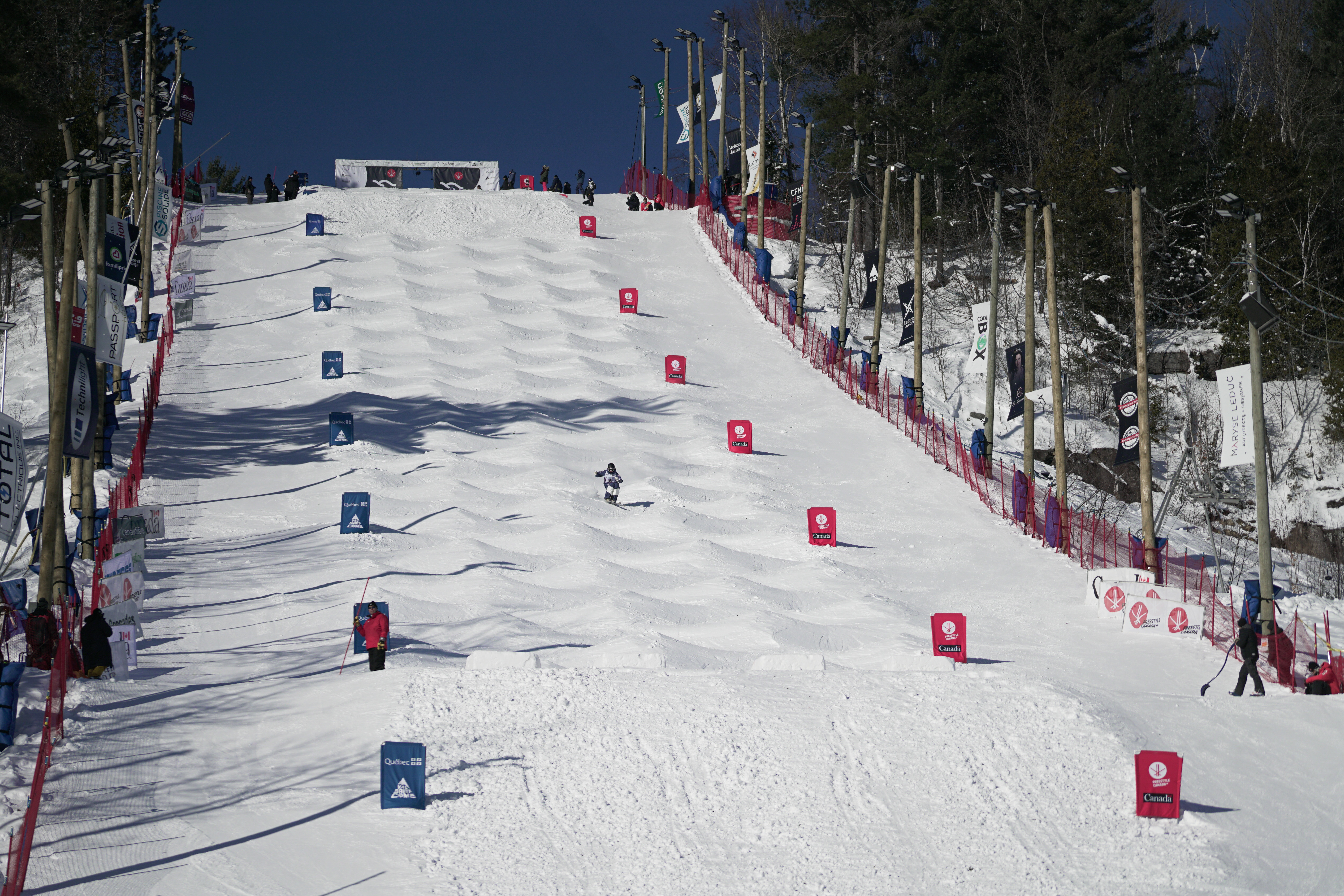 Kauf Second in Val St. Côme Moguls; Six Women in the Finals